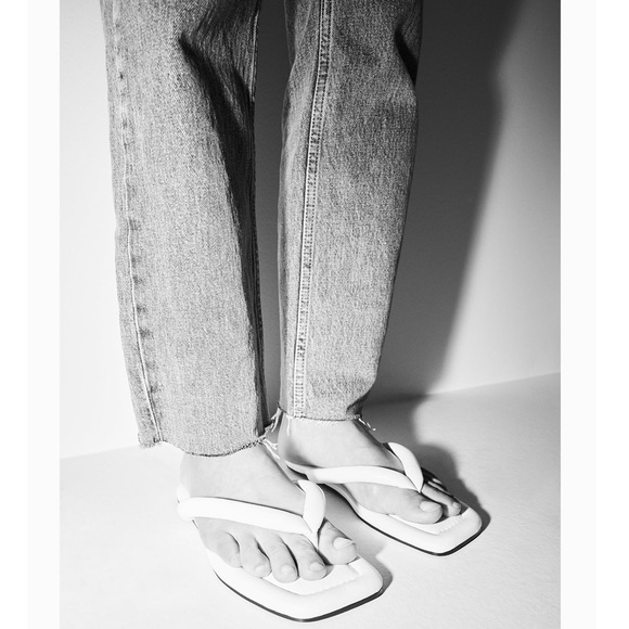 Zara | Shoes | Zara Leather Flat Quilted Sandals Slides Slippers Slip ...